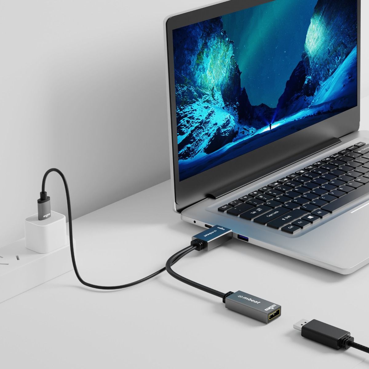 Mbeat ToughLink HDMI to DisplayPort Active Adapter with USB Power ...